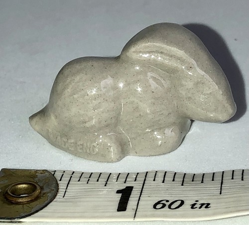 WADE MINIATURE RED ROSE TEA BUNNY RABBIT PET SHOP SERIES WHIMSY FIGURE ...