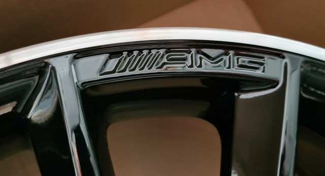 Genuine MERCEDES BENZ CLS W257 AMG 20" Alloy Wheel 8jx20h2 5 Stud ...