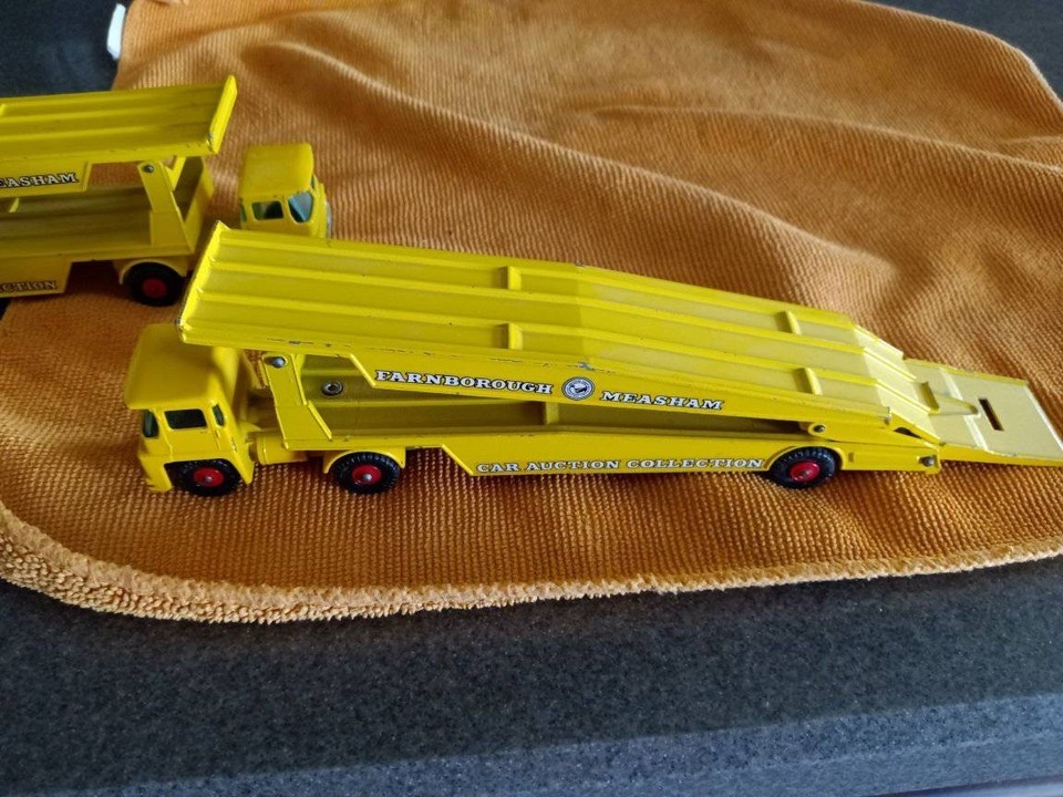 A pair (2) of Vintage Matchbox Series King-Size #K-8 Guy Warrior Car ...