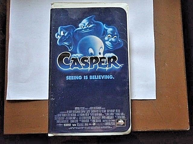 Casper VHS, 1995, Clamshell MCA UNIVERSAL FAMILY FEATURES | eBay