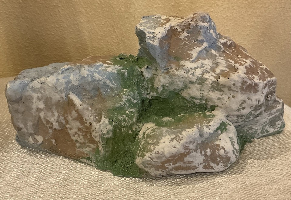Superbly hand-painted Civil War toy soldiers. CSA, Devil’s Den rock ...