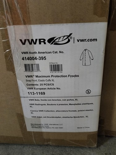 NEW Case of 25 VWR 414004-395 XL Maximum Protection Frocks ...