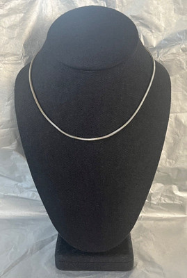 Vintage CARLO BIAGi Herringbone Chain Necklace Silver Tone 15” Sleek ...