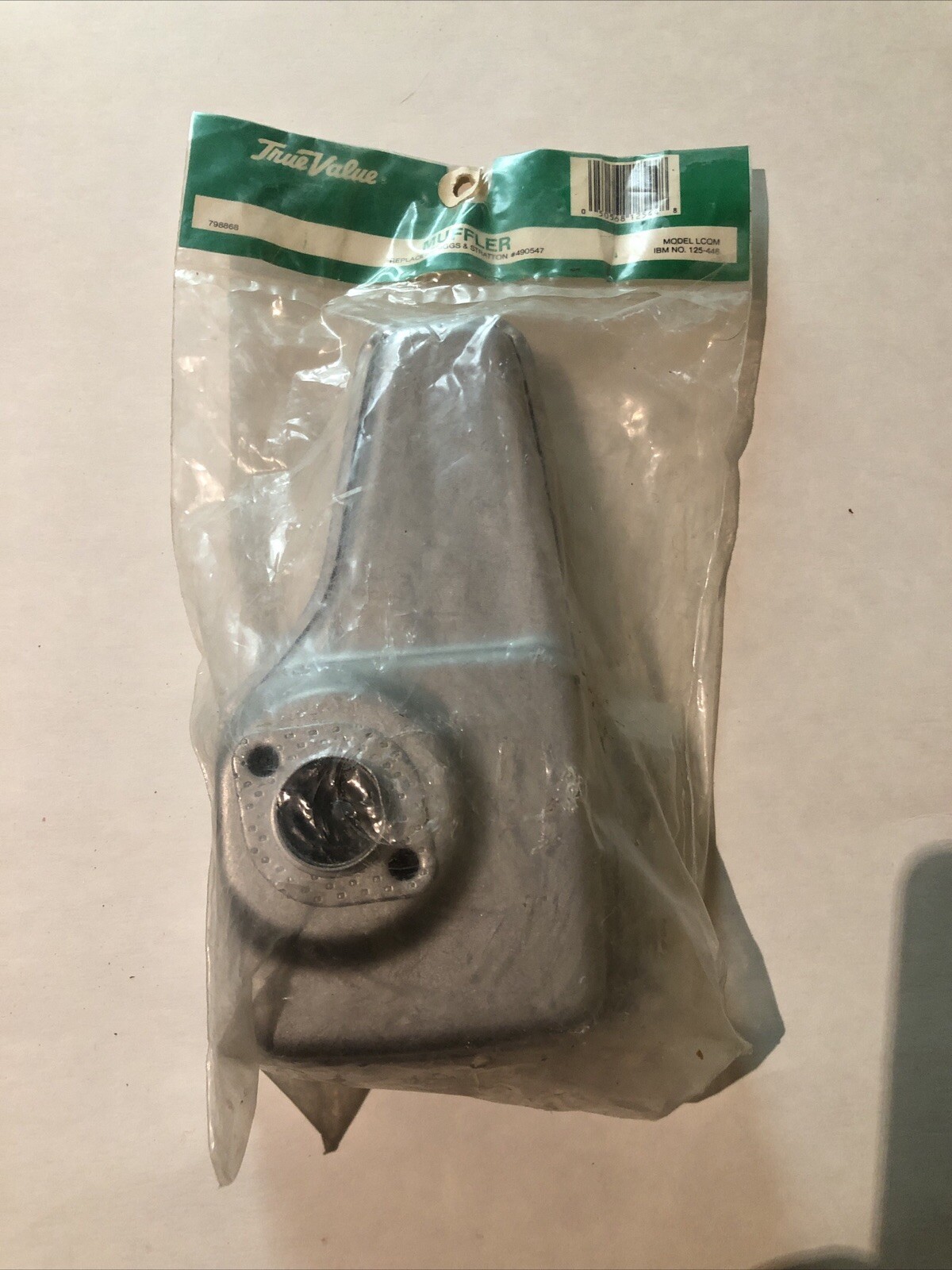 MUFFLER FOR BRIGGS & STRATTON 496106 & 490547 QUANTUM SERIES ENGINES | eBay