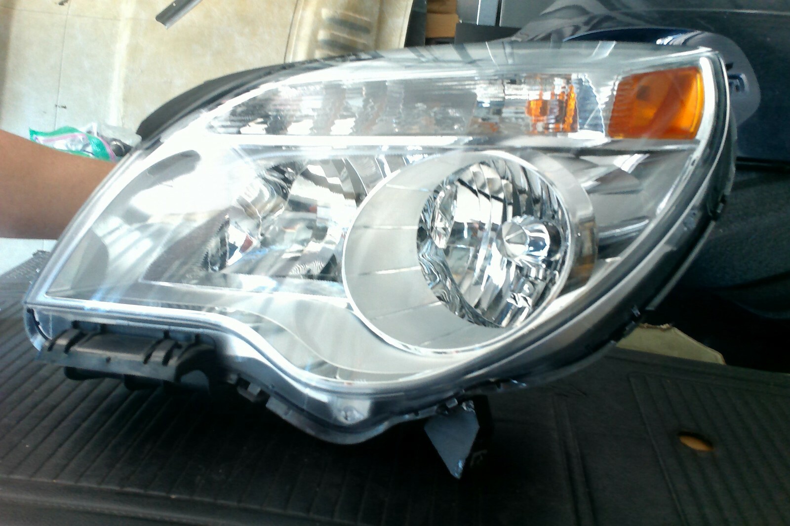2015 CHEVY EQUINOX DRIVER'S SIDE LEFT HEADLIGHT 23308253 | eBay