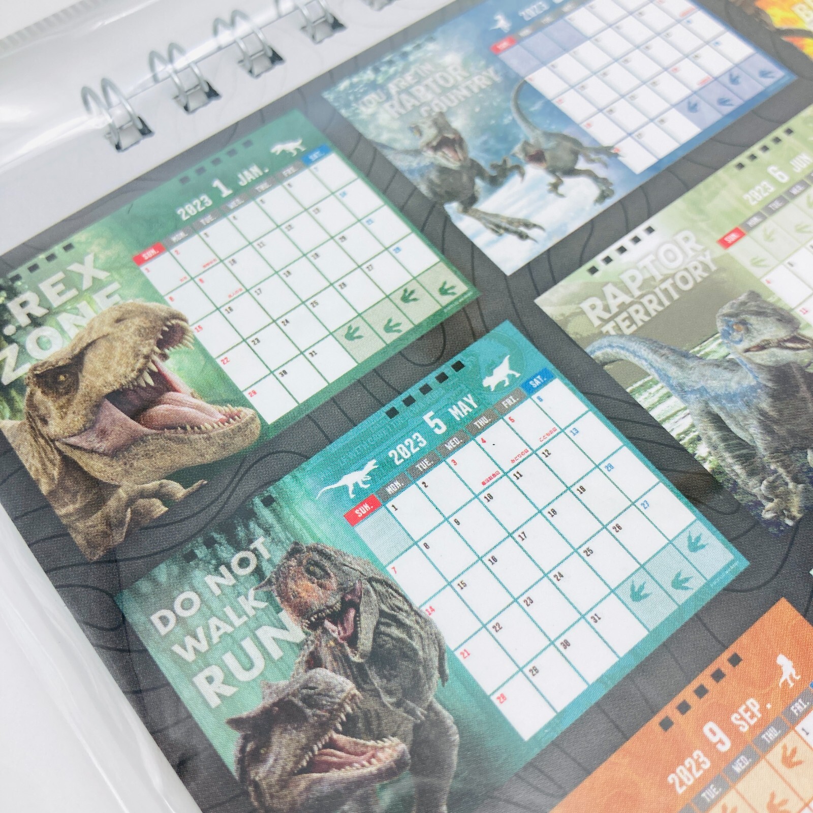 JURASSIC WORLD DOMINION 2023 Desktop Calendar Blue Beta Raptor T-REX ...