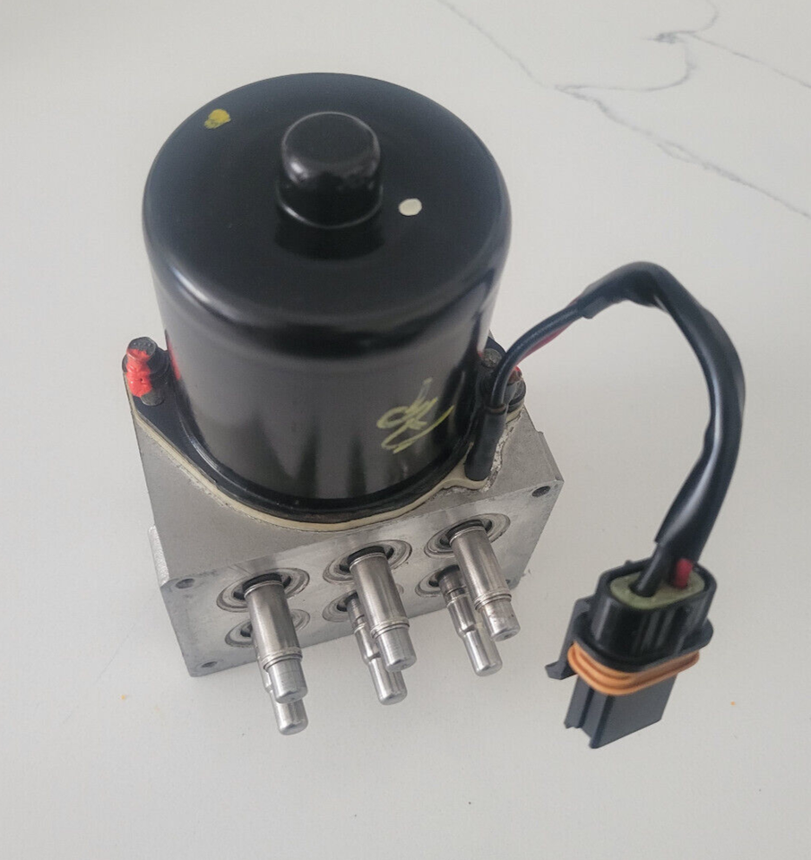 OEM GM 19149234 ABS Anti Lock Brake Pump 00-07 Yukon Escalade Tahoe ...
