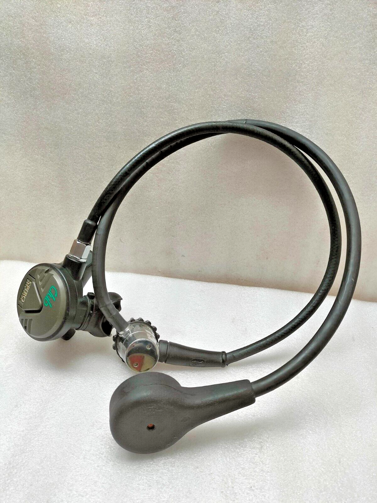 SPIRO AQUA LUNG DIVING REGULATOR WITH UWATEC - SCUBA PRO STANDARD ...
