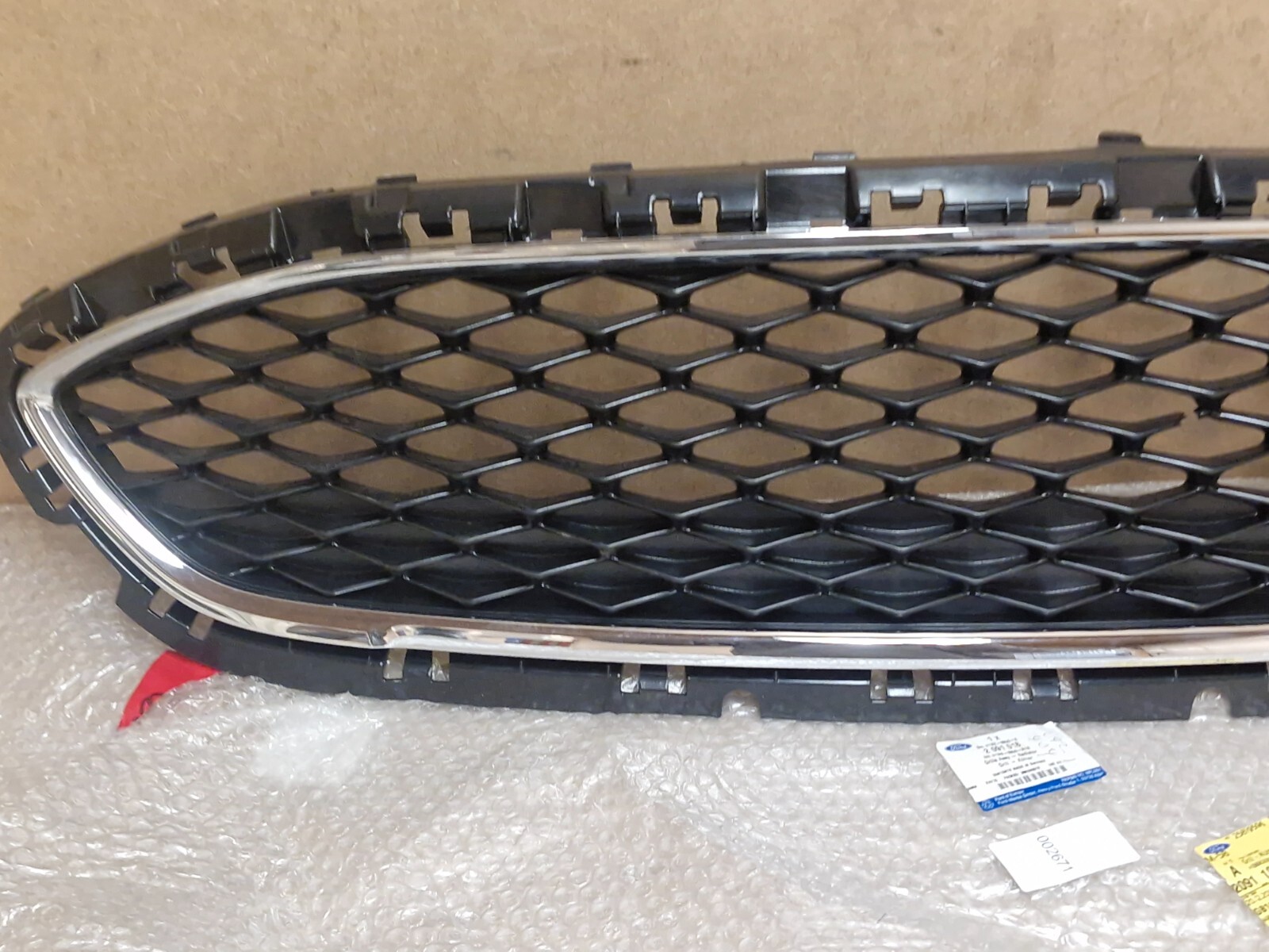 Genuine Ford Fiesta Mk8 1.0 EcoBoost Front Upper Radiator Grille 2017 ...