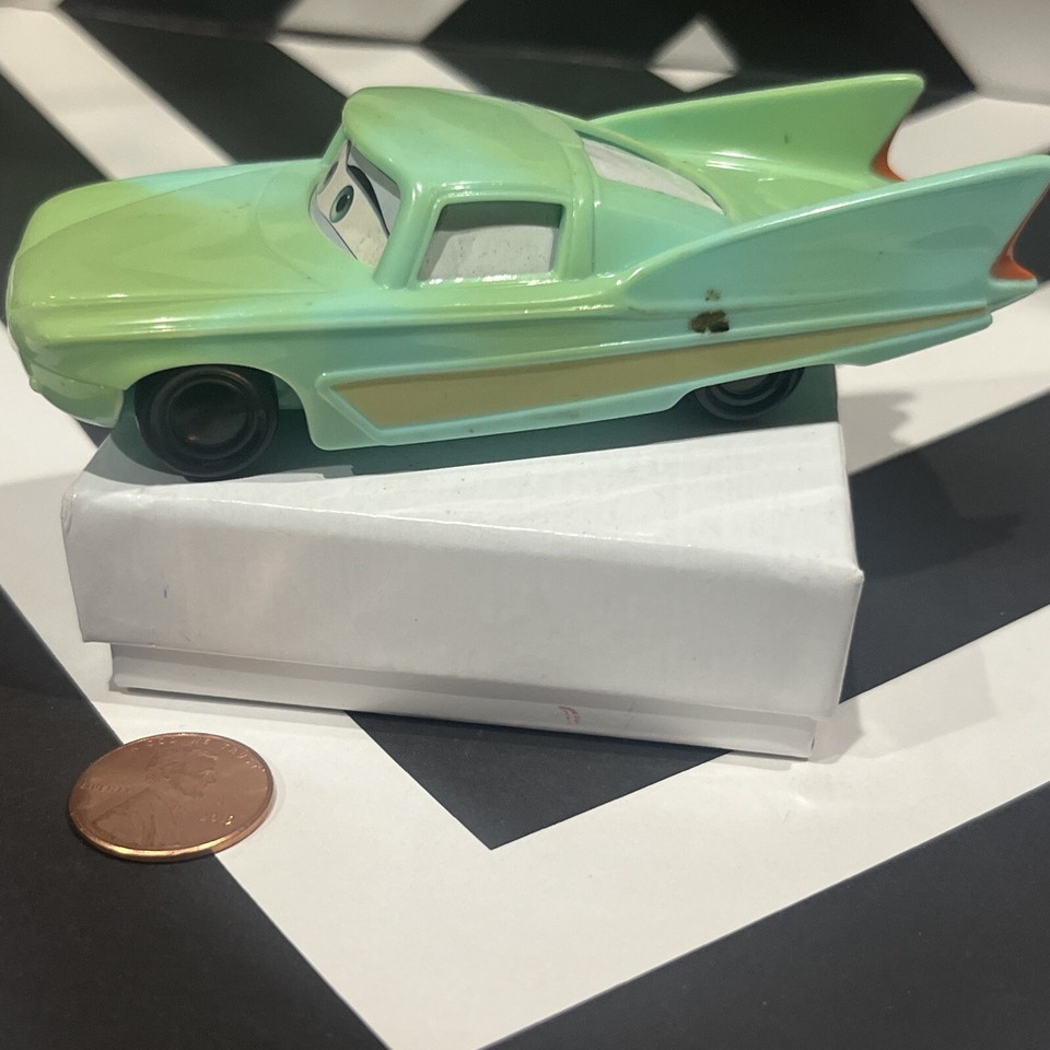 DISNEY PIXAR CARS PULLBACK CAR FLO 2006 MCDONALDS TOY 1 (g) | eBay