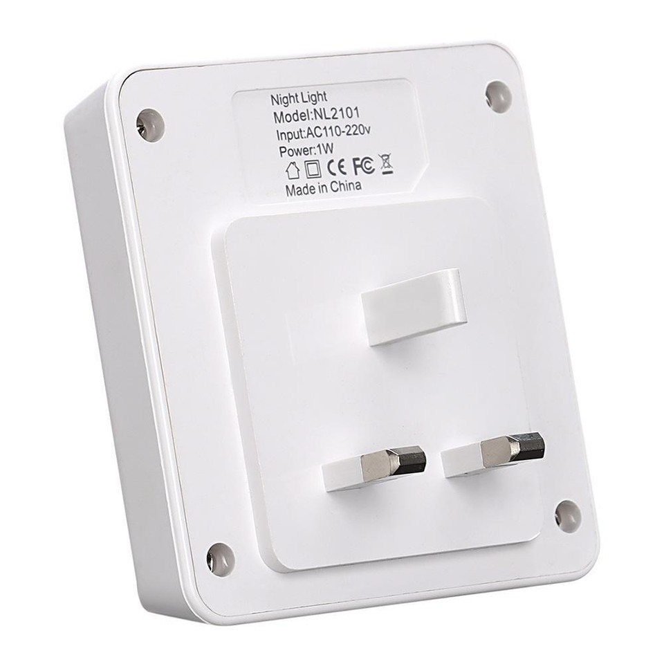 Plug In PIR Motion Sensor Hallway Socket LED Home Warm White Wireless ...