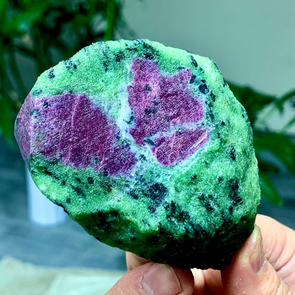 235G Natural green Ruby zoisite (anylite) crystal Chakra Healing Energy ...