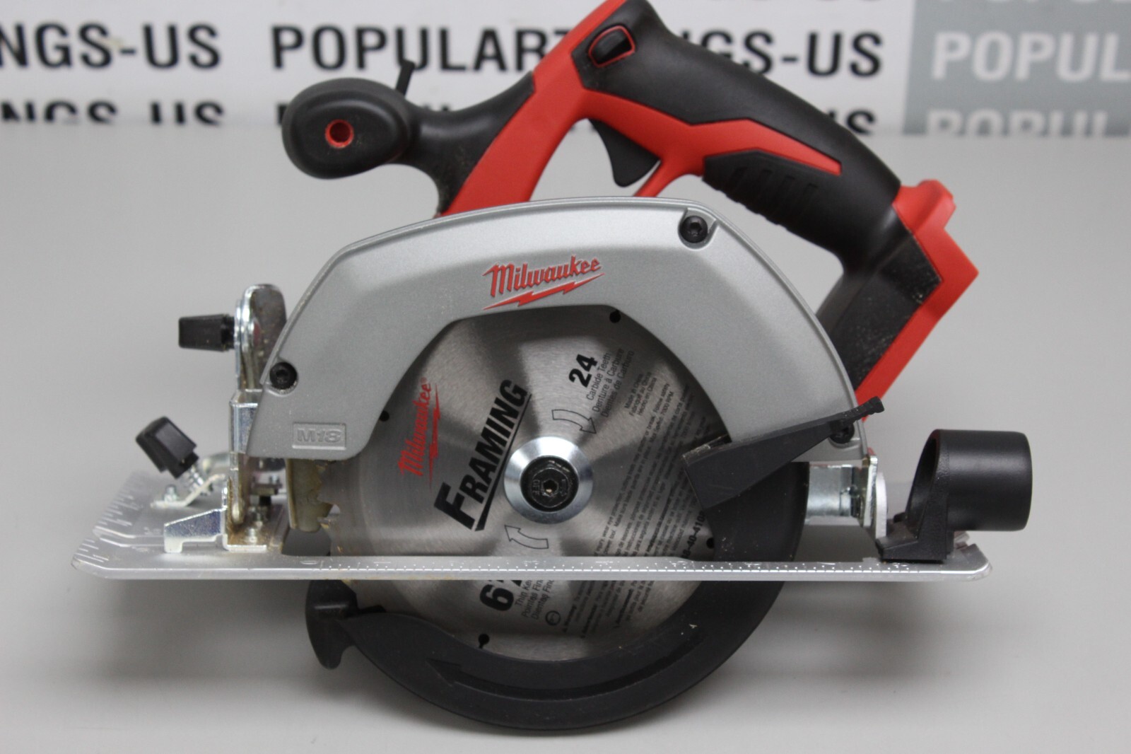 Milwaukee 2732-20 M18 FUEL 18V 7-1/4-Inch Brushless Circular Saw ...