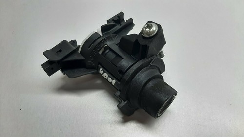 MERCEDES-BENZ C W204 TRUNK LID MECHANICAL UNLOCKING MECHANISM ...