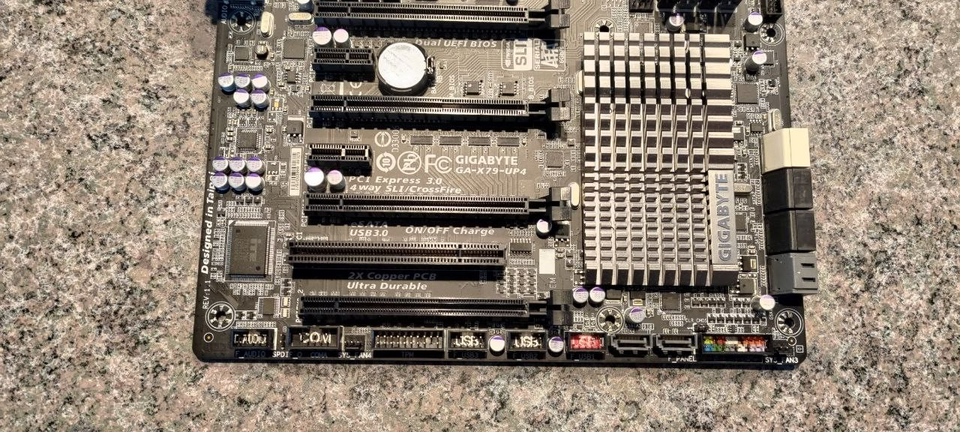 GIGABYTE GA-X79-UP4 LGA2011 ATX Motherboard | eBay