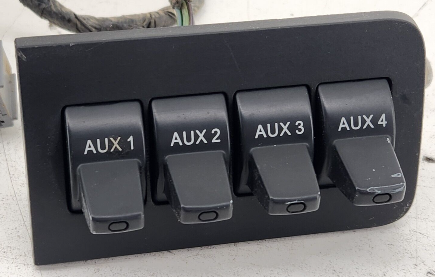 2008-2010 Ford Super Duty Auxiliary Upfitter Switch and Wiring Harness ...