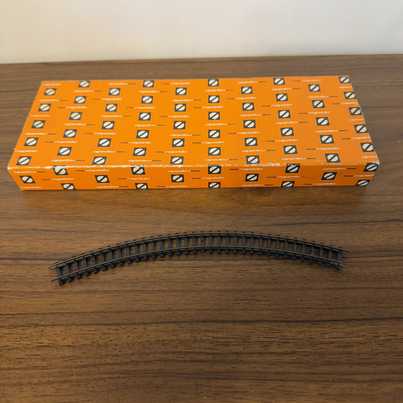 N Gauge Arnold Rapido 24 Pieces 192mm 45 Degree Curve 0132 Train Track ...