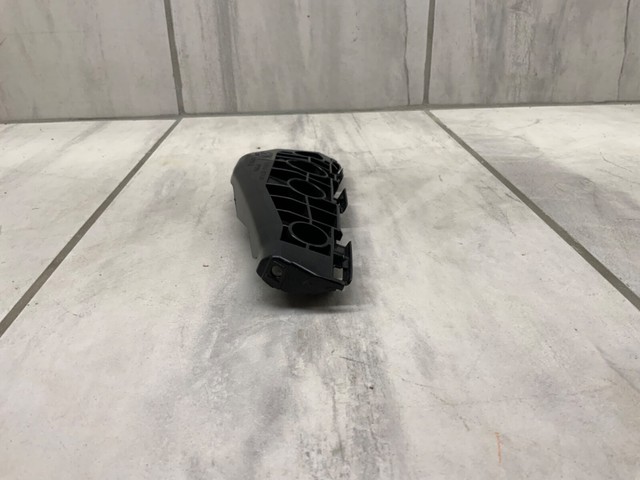 Toyota Corolla Bumper Cover Retainer 52116-02130 OEM A72 for sale ...