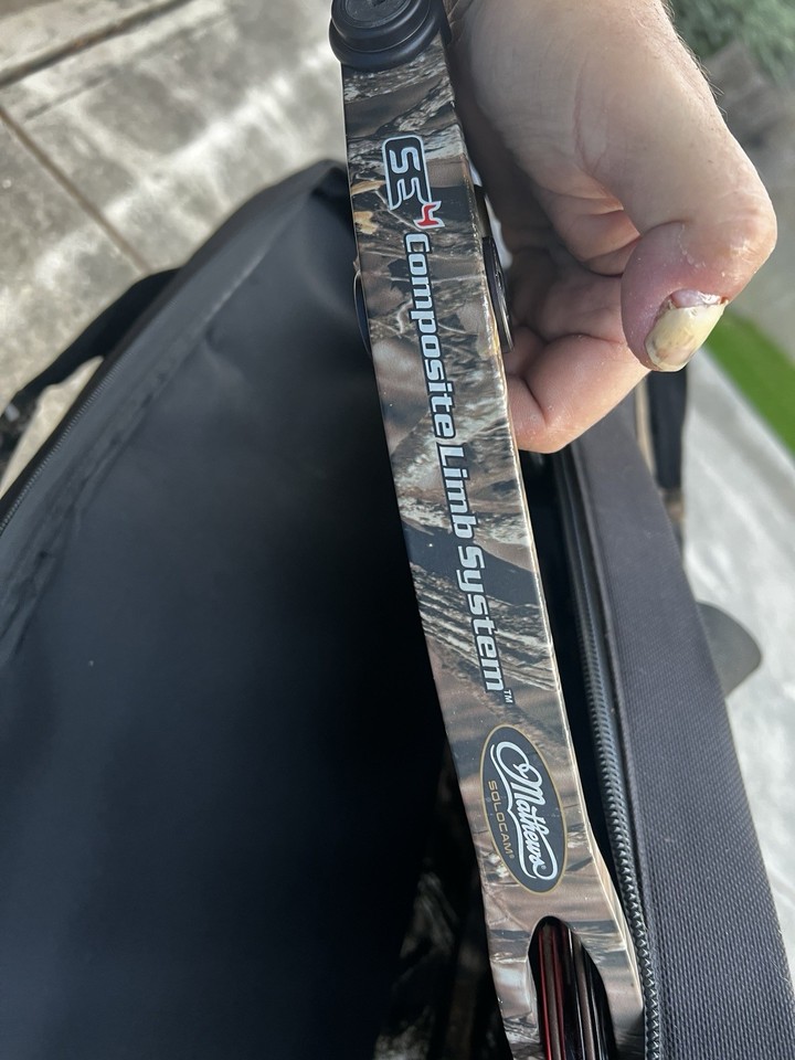 Mathews Z7 Compound Bow | eBay