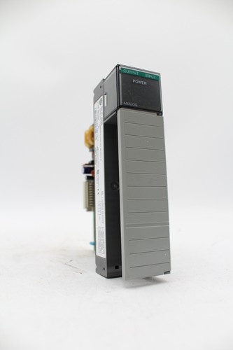 Allen-Bradley 1746-NIO4V SLC 500 Analog/Voltage Combination Module | eBay