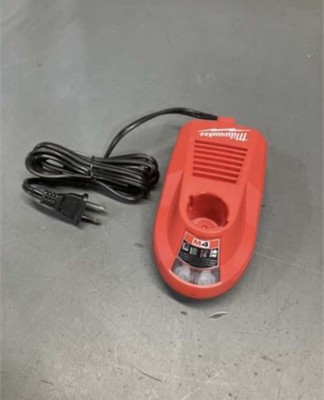 Milwaukee M4 Battery Charger 48-59-2001 4V Li-Ion REDLITHIUM Tool ...