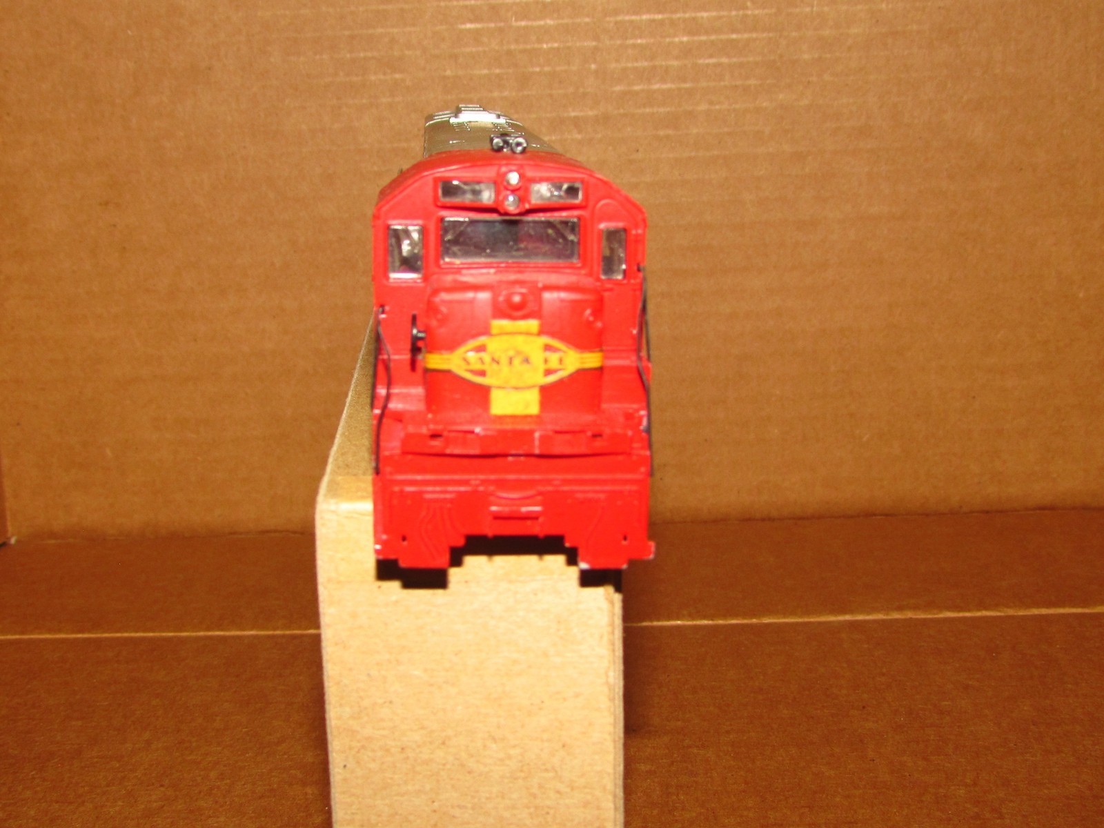 GE U25C ATSF SHELL BY AHM PART # P-200-036, RIVAROSSI PART # 109 055 ...