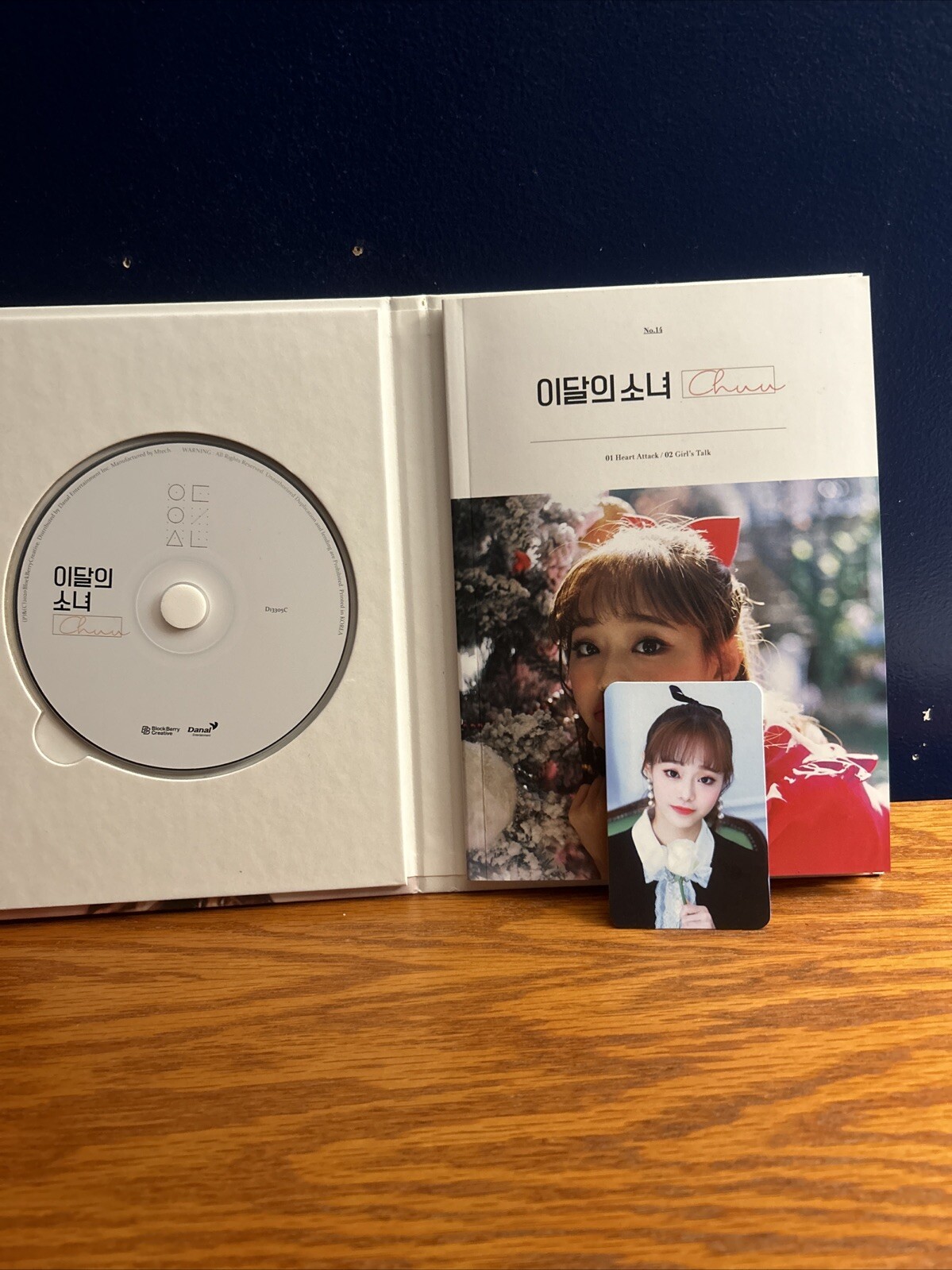 Chuu (Single Album) by Loona (Chuu) (CD, 2020) for sale online | eBay
