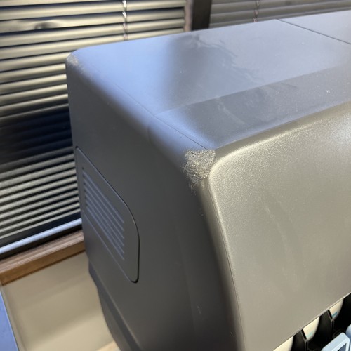 HP Latex 360 Large Format Printer - 64" Latex Printer W Small Dent In ...