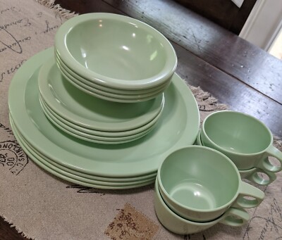 Texas Ware 16 pc 4 place setting Melmac light Jadite color Dinner ware ...