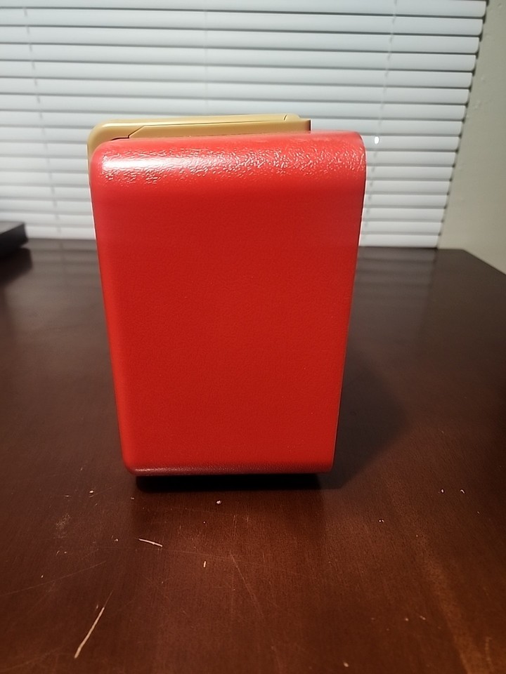 Simpl Music Player Lift-to-Play for Alzheimer's, Dementia, Seniors Red ...