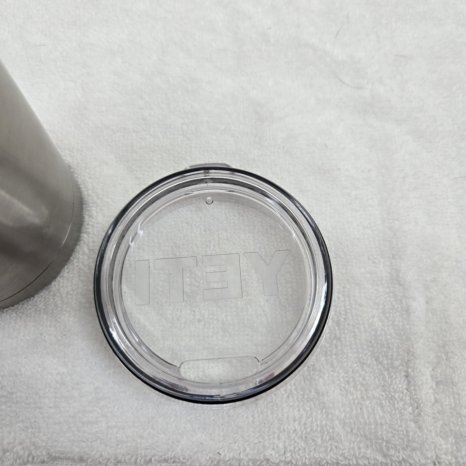 Yeti Stainless Steel Rambler Insulated Travel Tumbler with Lid 20oz ...