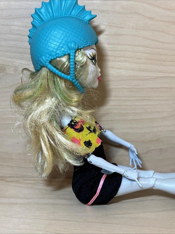 Monster High Lagoona Blue Roller Maze Doll | eBay UK