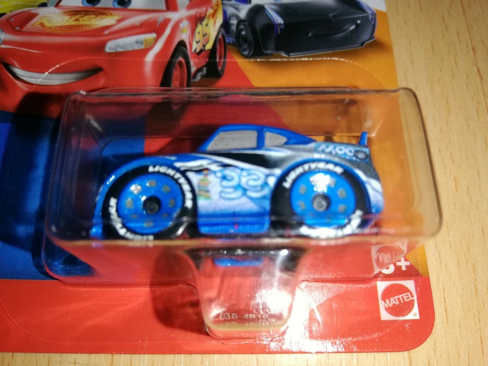 New Mattel Disney Pixar Cars Metal Micro Mini Racers Dud Throttleman ...