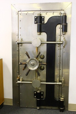 Locks - Diebold Bank