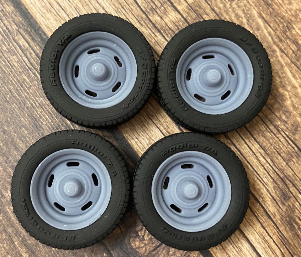 1/24 Scale: 17-inch “Chevy Rally” Model car wheels/tires. Resin; 1/25 ...