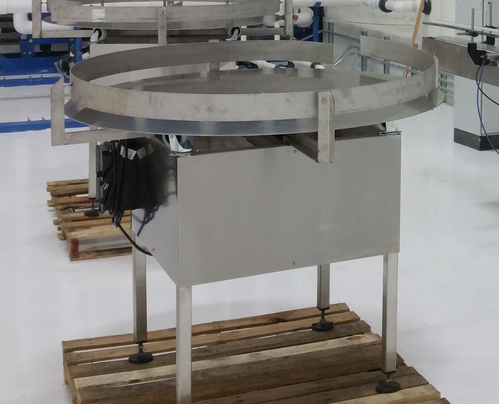 48" AUTOMATIC BOTTLE ACCUMULATION TABLE, BOTTLE TURNTABLE, ROTARY TABLE ...