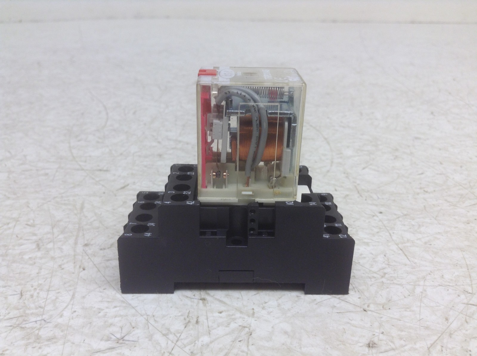 ISE ISKRA TRP3145 Pilot Relay 110 VAC Coil w/ Base (OK) | eBay UK