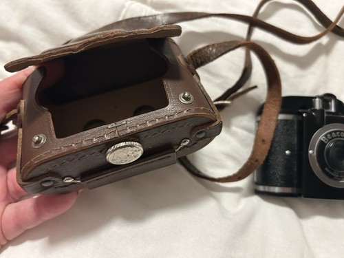 Vintage Beacon II camera and case Whitehouse Products USA Made in ...