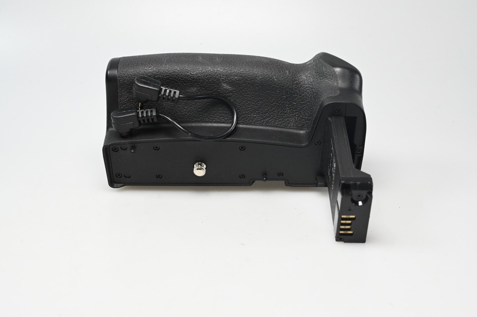 Misc Battery Grip for Canon EOS RP Camera #G898 | eBay