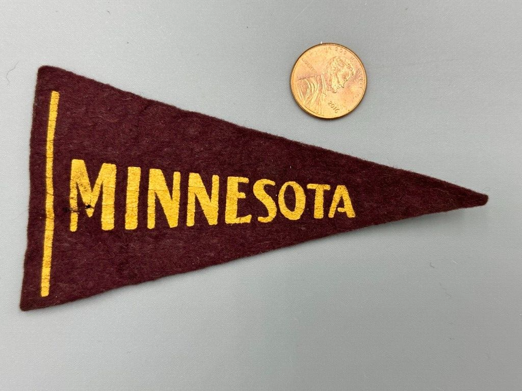 1930s University of MINNESOTA Mini Felt PENNANT Vintage Gopher BIG 10 ...
