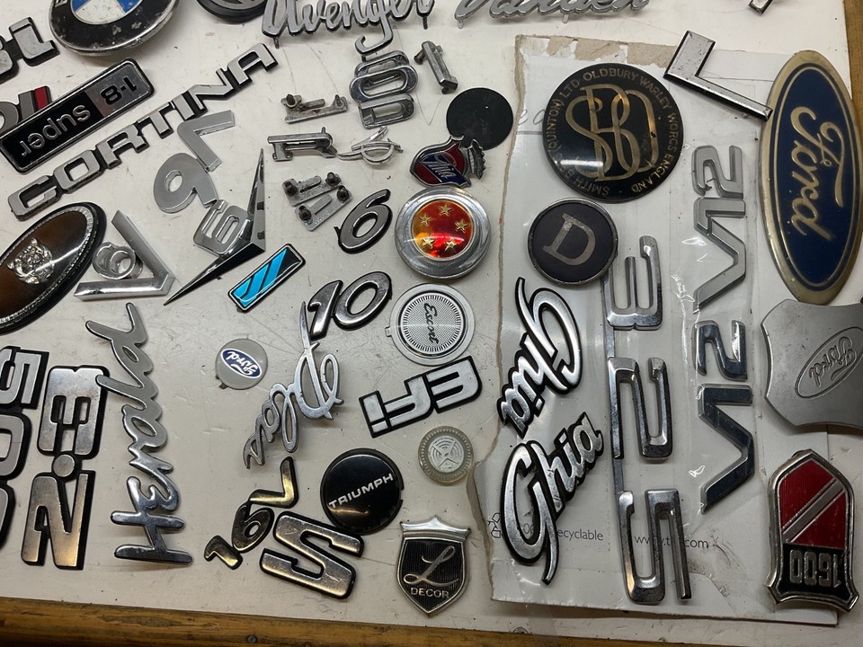 Job lot of 60’s 70’s 80’s & 90’s Car Badges 60+ Metal Boot Badges ...
