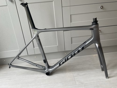 Giant TCR Advanced Carbon Frameset 2022 M/L Rim Brake | eBay UK
