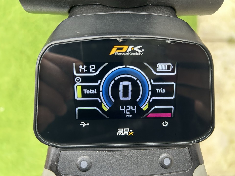 Powakaddy CT6 Electric Golf Trolley / 18 Hole Lithium Battery / Good ...