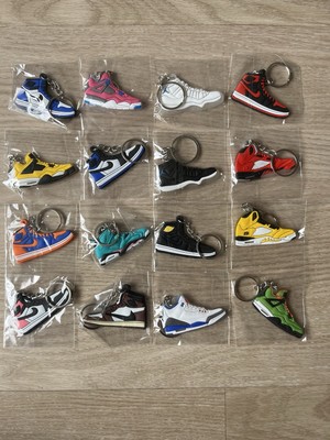 16 Air Jordan 2-D Sneaker Keychains Shoe Backpack Key Chain Jordan Nike ...