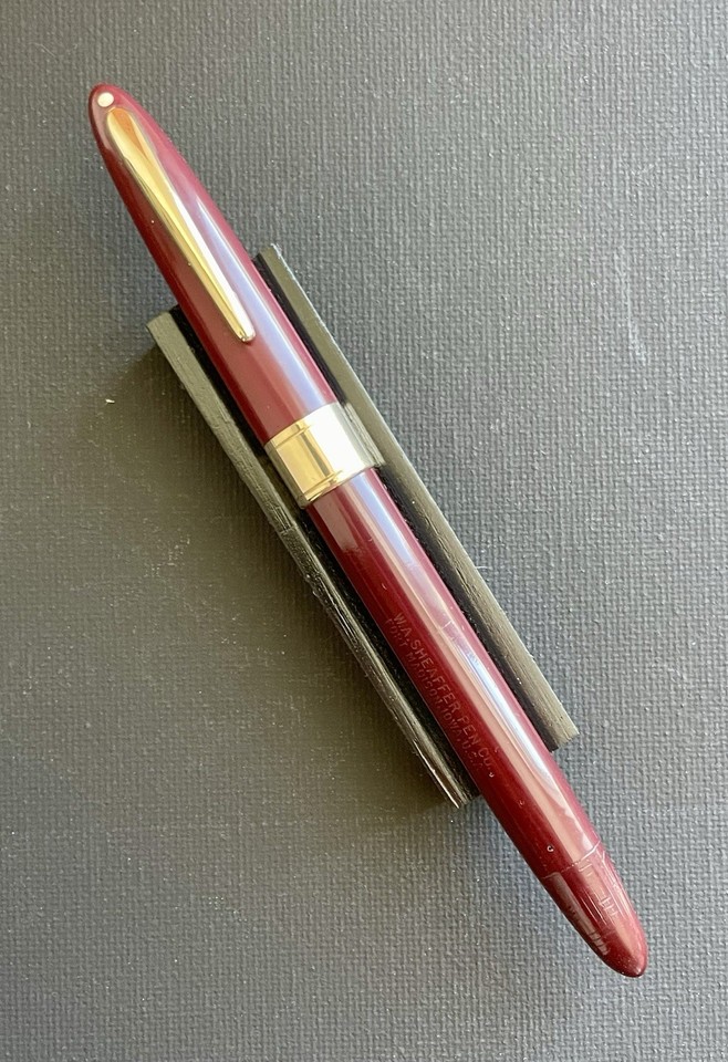 Sheaffer Valiant - Touch Down - Burgundy 2-tone - Triumph Nib ...