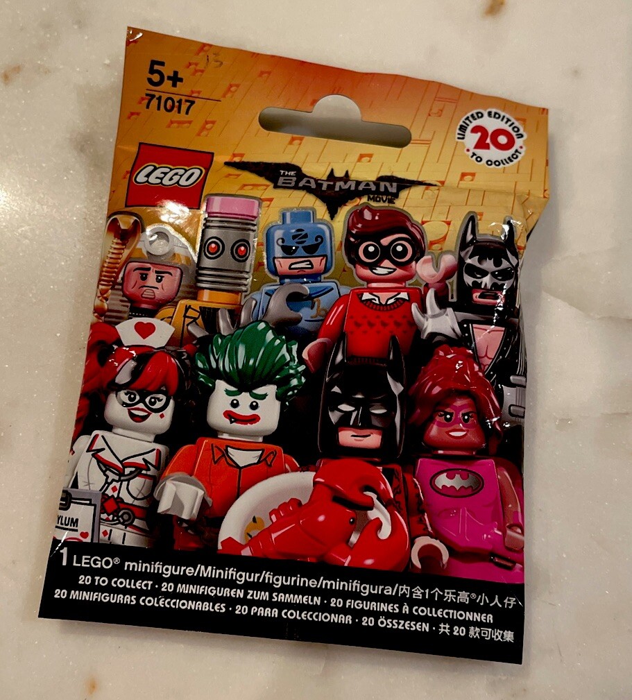 Lego 71017 Batman Movie Collectable Minifigure S1 CMF Nurse Harley ...