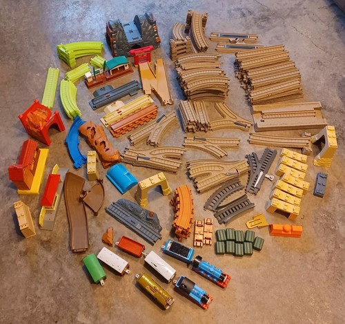 Large Lot Of Thomas & Friends Trackmaster Train Beige Track Bridge ...