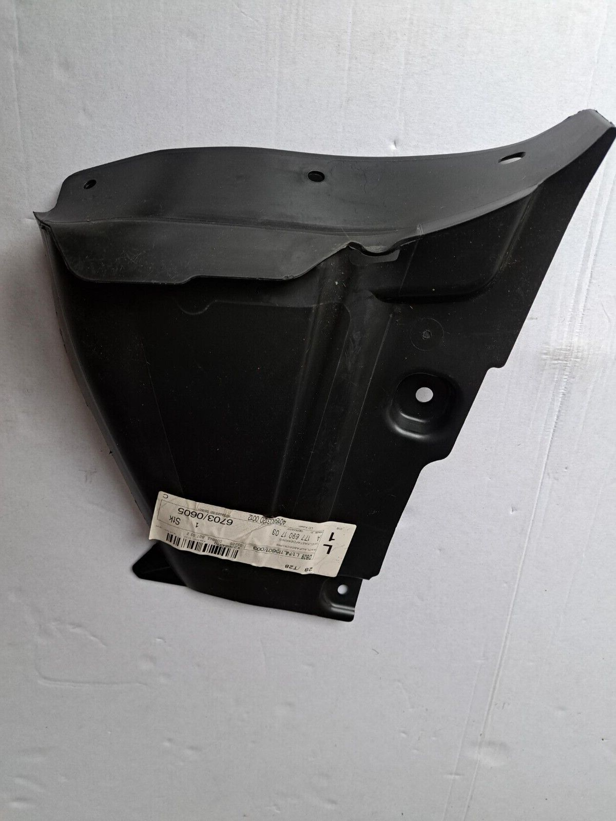 Original Neu Radlauf Abdeckung vorne links Mercedes A-Klasse W177 ...