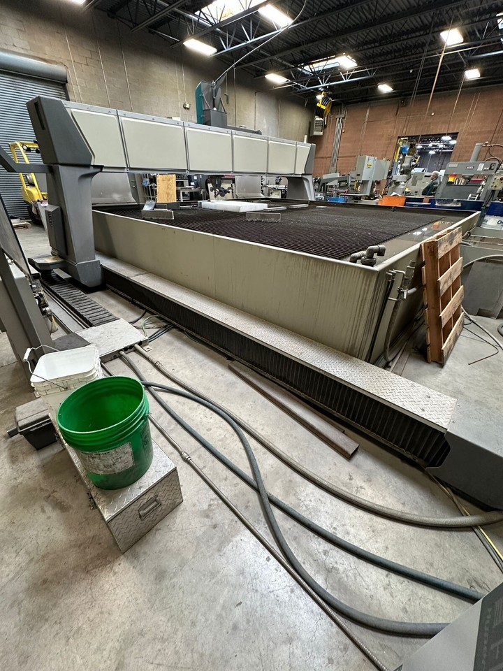 2013 Flow Mach 4 4040c CNC Waterjet XD Head 13x13 Table Size | eBay