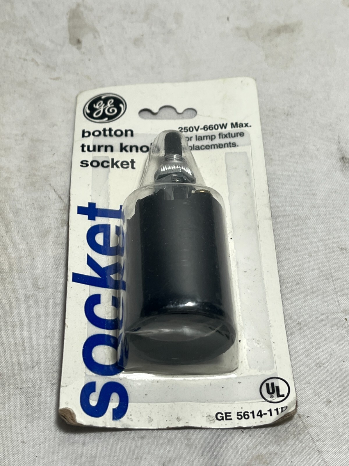 BOTTOM TURN KNOB LAMP SOCKET WITH SHADE RING E26 NEW GE 5614-11D | eBay